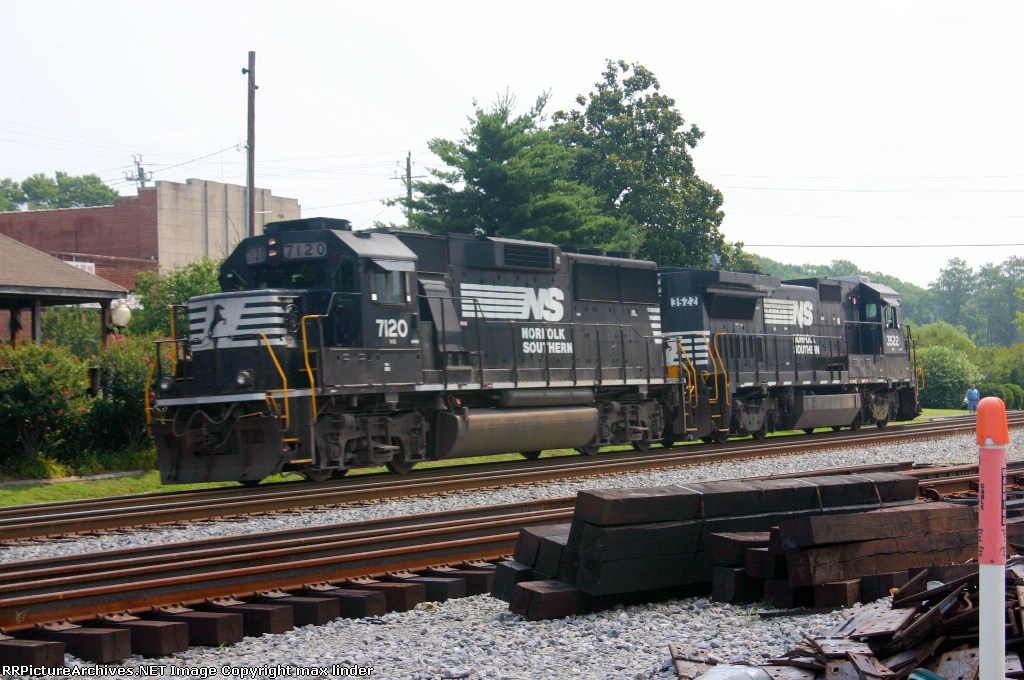 NS 7120